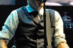 Bruce Springsteen announces that 'never-before-heard material' will be ...