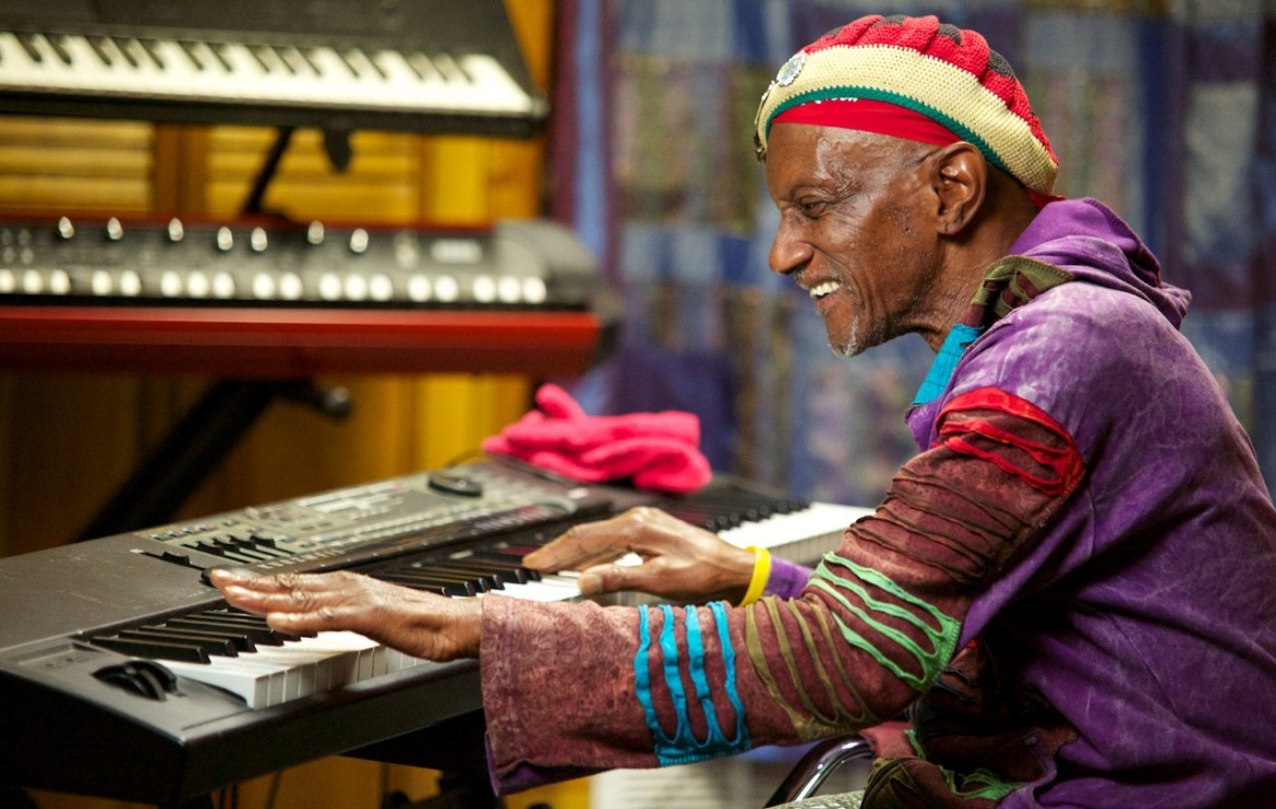 Campaign will help legendary keyboardist Bernie Worrell in his battle ...