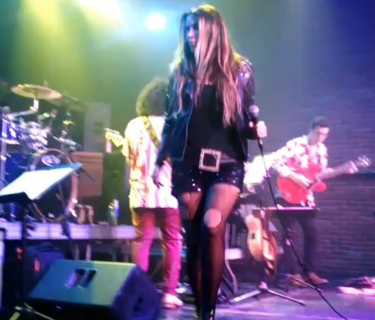 Remember Jones and Friends' tribute concert sends Alanis Morissette ...