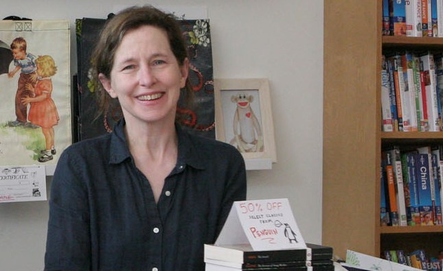 Kate Jacobs celebrates birthday with 'Second Day Cake'