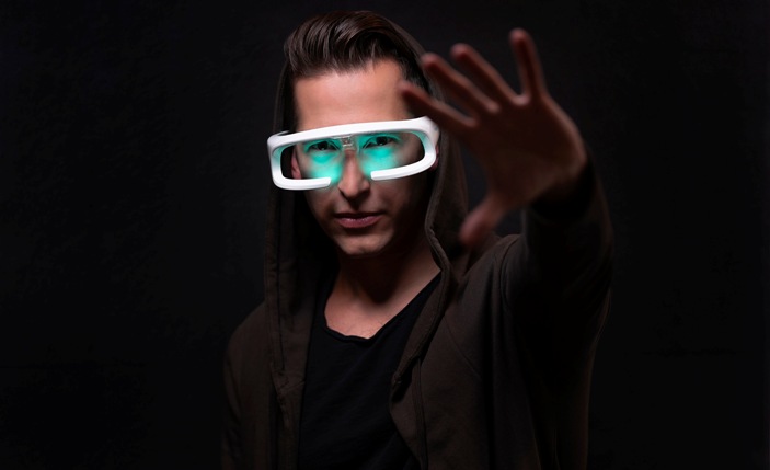 NJPAC will present mentalist Max Major in interactive Zoom event ...