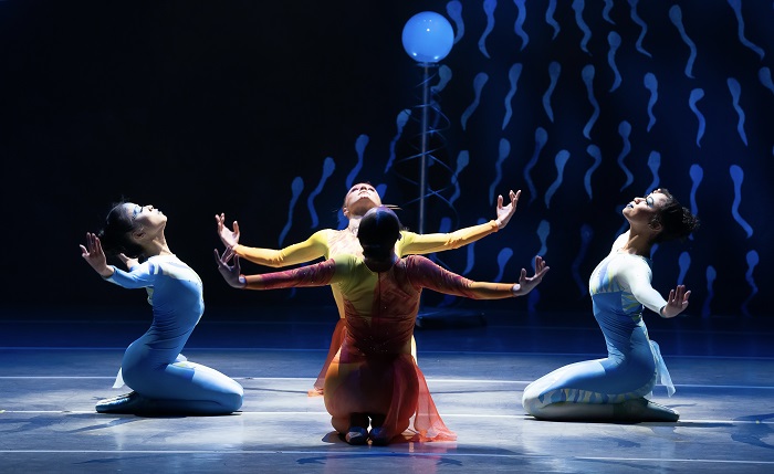 Review: American Repertory Ballet starts season with widely varied ...